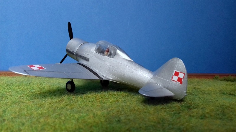 PZL P-50 "Jastrab", Polair 1:72 von Tom Klose