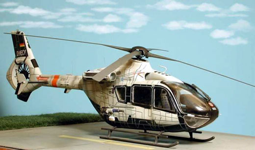 Eurocopter EC-135, Revell 1:32 von Hans Jürgen Bauer