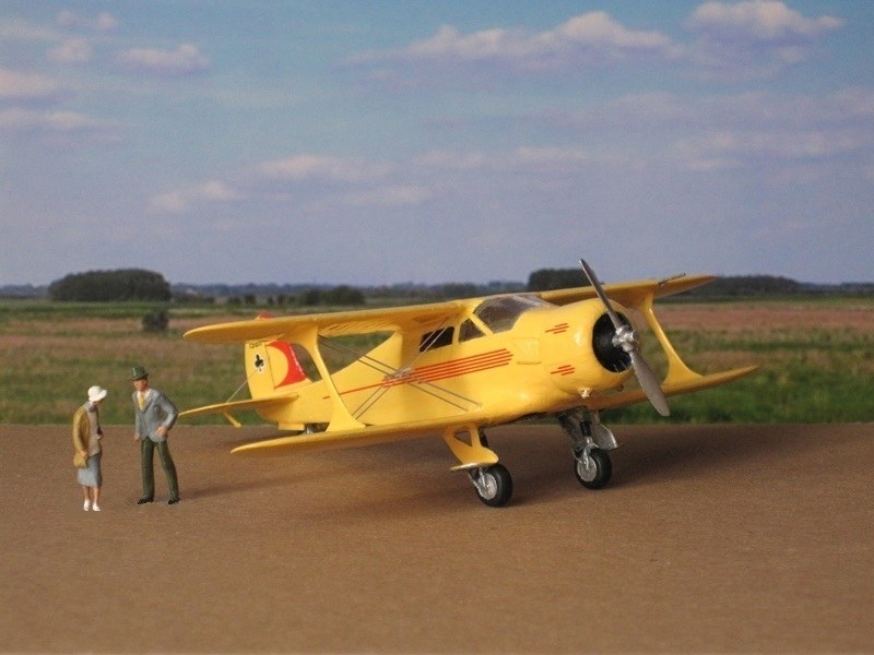 Beechcraft Model 17 Staggerwing, AZ model 1:72 von Rico Christmann