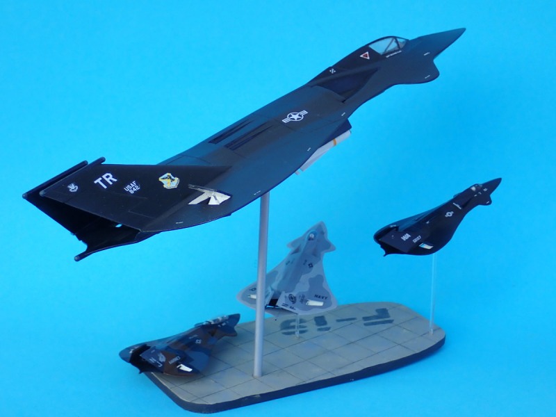F-19 Stealth Fighter, Revell 1:144 von Thomas Brückelt