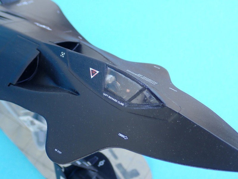 Lockheed F-19 Stealth Fighter, Revell 1:144 von Thomas Brückelt