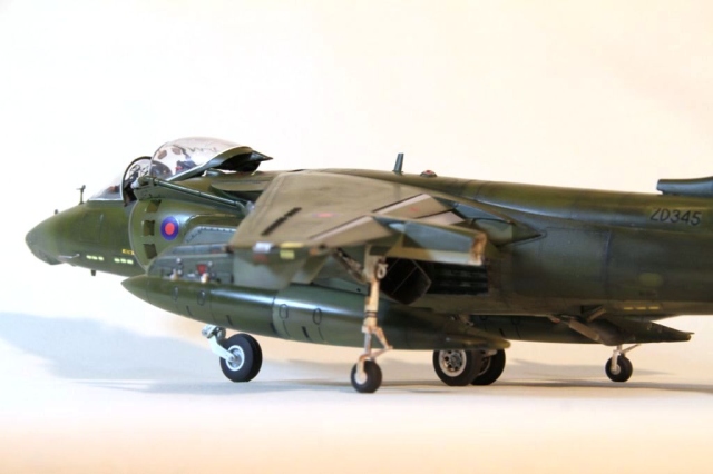 BAe Systems Harrier GR.5, Trumpeter 1:32 von Rainer Wagner