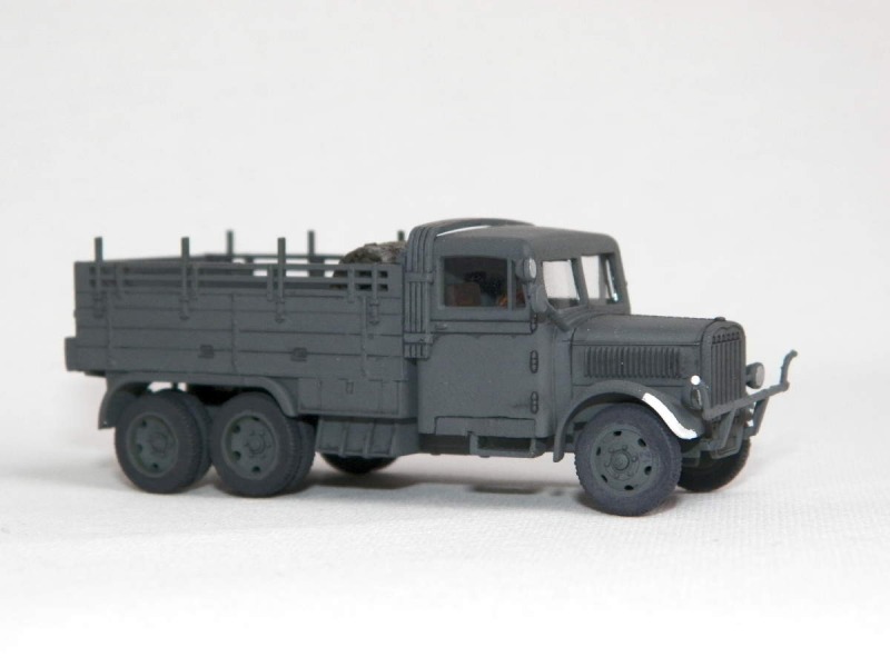 Praga RV, First to Fight 1:72 von Enrico Friedel-Treptow
