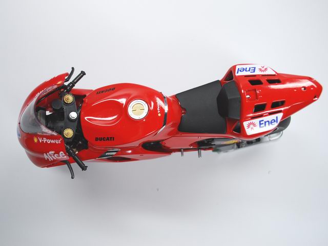 Ducati Desmosedici GP8 2008, Italeri 1:9 von Markus Berger