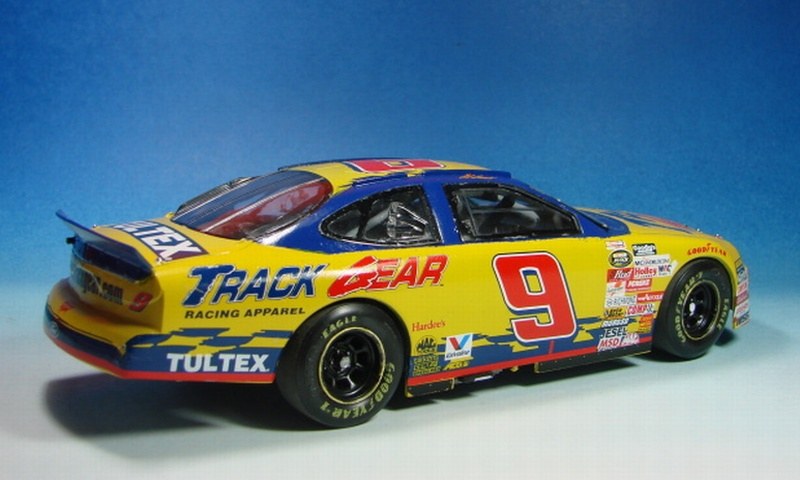 1998 Ford Taurus, Monogram 1:24 von Thomas Lutz
