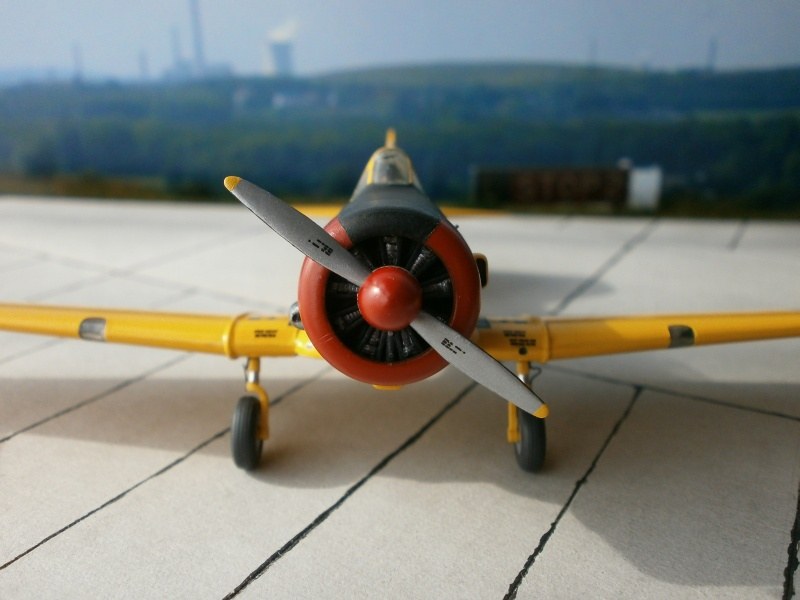 Harvard Mk.IV (T6J), Academy 1:72 von Steven Draht