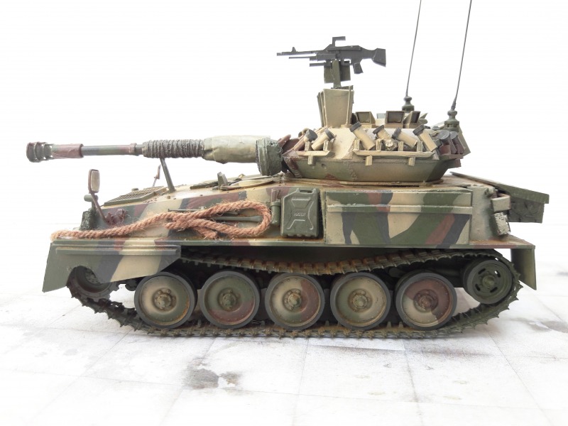 FV101 Scorpion, AFV Club 1:35 von Mee Wan