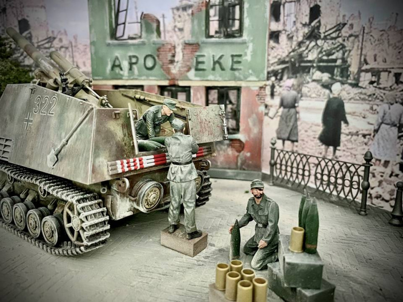 Panzerhaubitze Hummel, Tamiya 1:35 von Helmut Senger