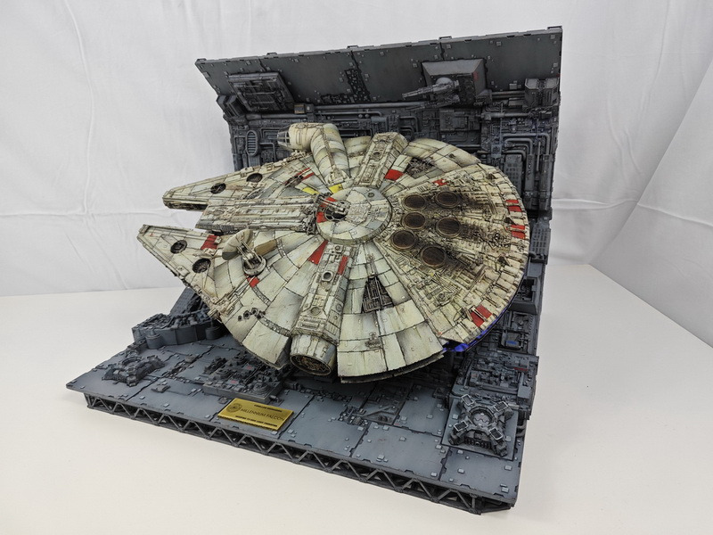 YT-1300 Millennium Falcon, Bandai 1:72 von Jörg Schäfer