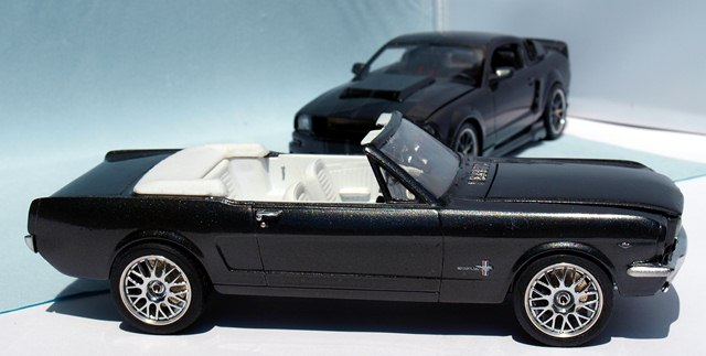 1964 1/2 Ford Mustang Convertible, Revell 1:24 von Manfred Fischer