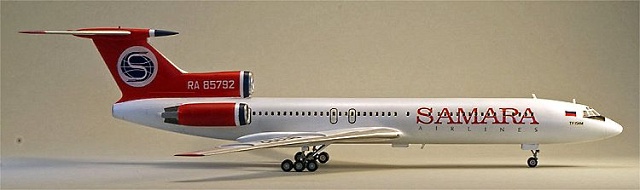 Tupolev Tu-154M, Zvezda 1:144 von Artjom Kamburjan