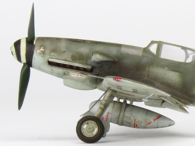 Messerschmitt Bf 109 G-10, Revell 1:72 von Alex Grivonev