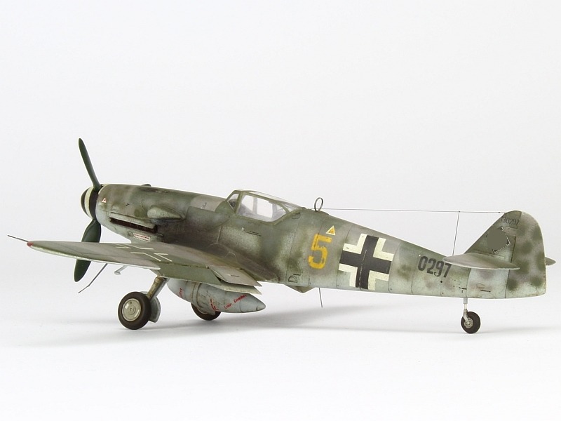 Messerschmitt Bf 109 G-10, Revell 1:72 von Alex Grivonev