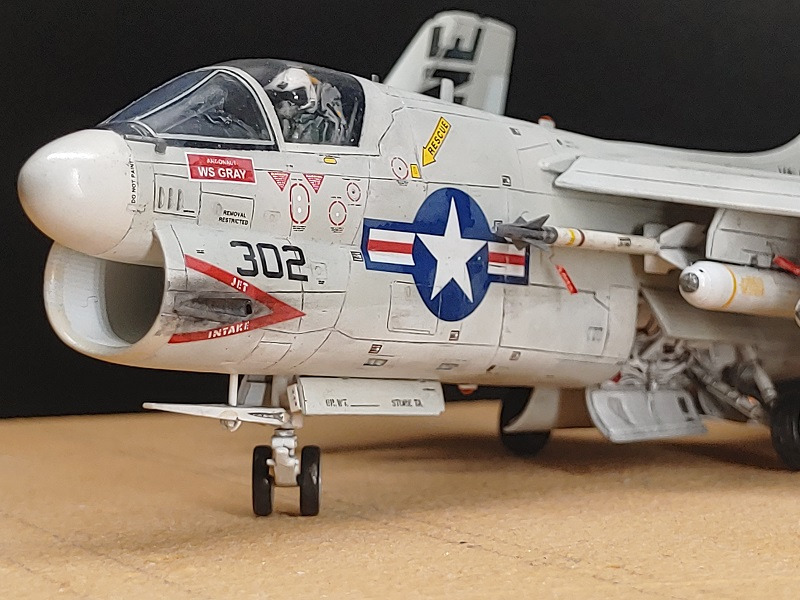 LTV A-7A Corsair II, Fujimi 1:72 von Michael Riedel