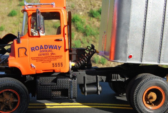 Mack DM 600, AMT/Ertl 1:25 von Jaume Campreciós