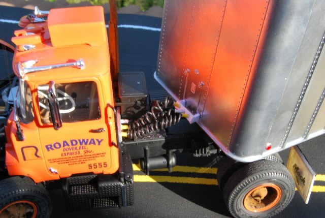 Mack DM 600, AMT/Ertl 1:25 von Jaume Campreciós