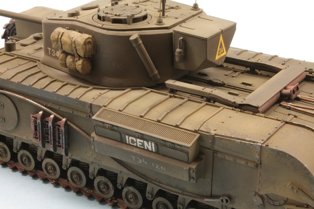 Churchill Mk.VII, Tamiya 1:35 von Roland Sachsenhofer