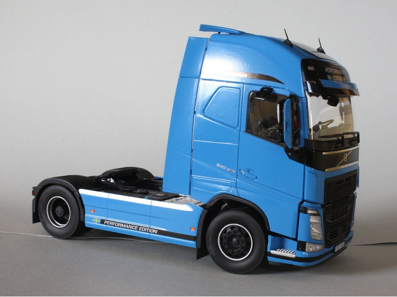 Volvo FH4 Globetrotter XL, Italeri 1:24 von Jens Lohse