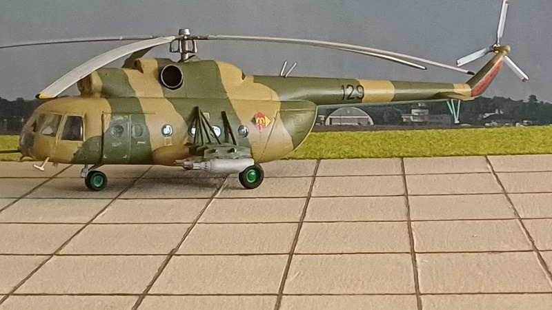 Mil Mi-8TB Hip-E, Smer 1:72 von Peter Lindner