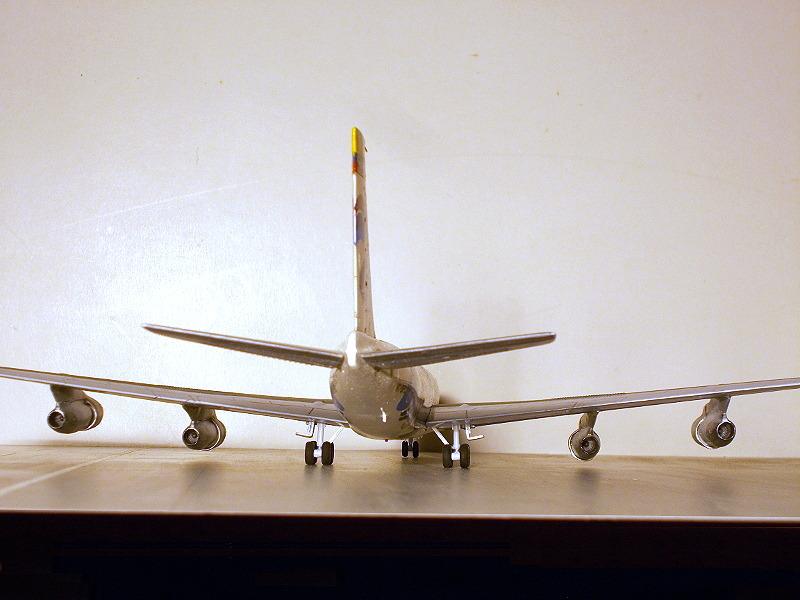 Boeing 707-321B „Sunbird“, Minicraft Model Kits 1:144 von Jürgen Baumgart