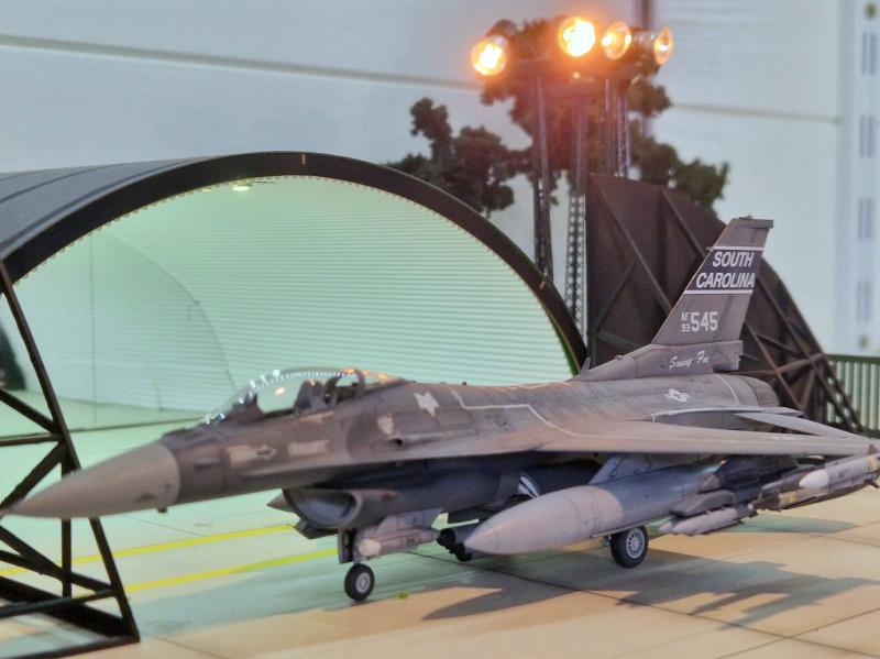 F-16C Fighting Falcon, Tamiya 1:72 von Stephan Jaik