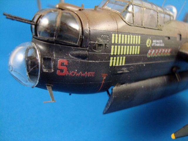 Avro Lancaster B.Mk.III "S-Snowwhite", Revell 1:72 von Ulf Petersen