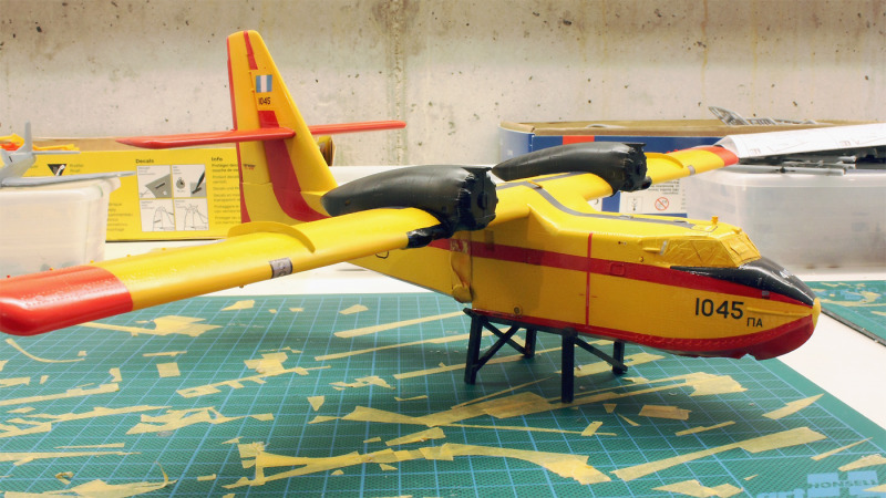 Canadair CL-215, Heller 1:72 von Roland Sachsenhofer
