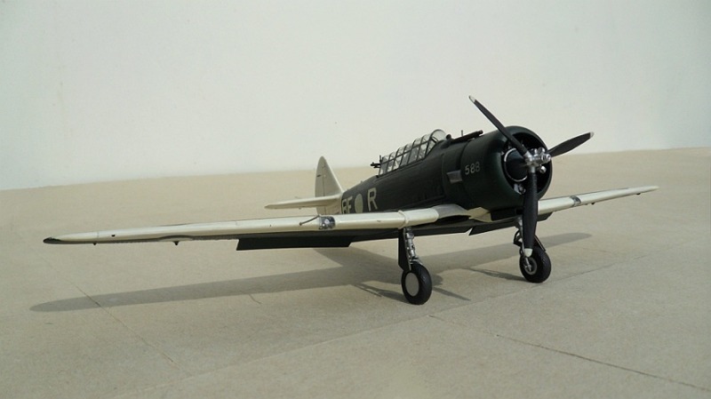 CAC CA-9 Wirraway, Monogram 1:48 von John Haas