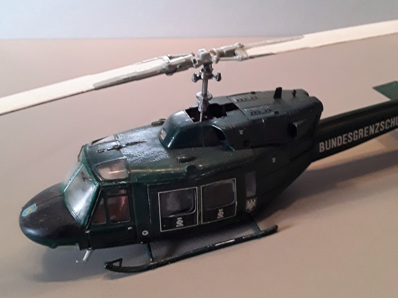 Bell 212 Twin Huey, Revell 1:72 von Norbert Gauder