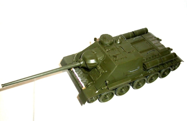 SU-100, Revell 1:35 von Ricardo Ottaviani