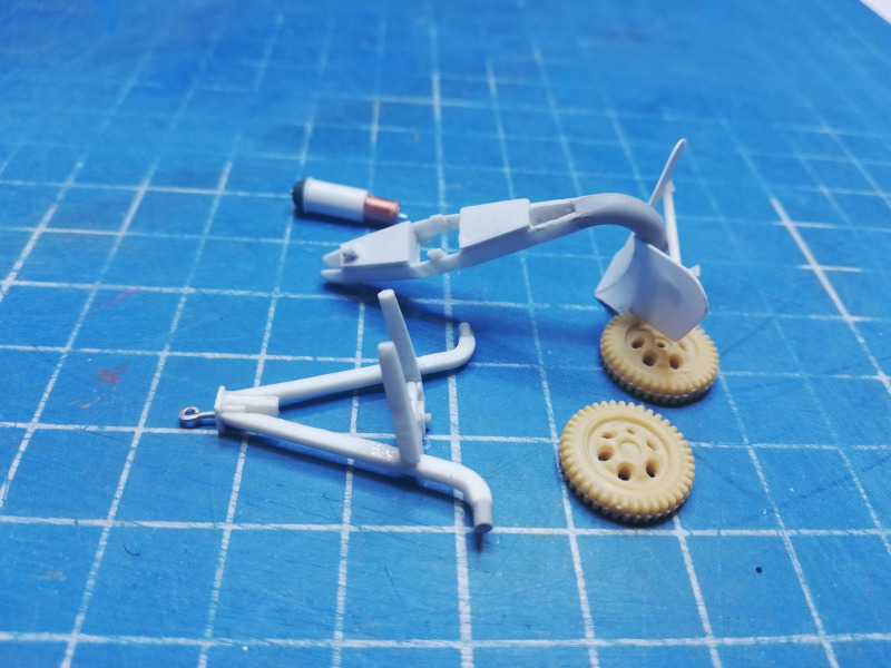 Sd.Kfz. 11/3 mit Entgiftungspflug 41, First to Fight 1:72 von Carsten ...