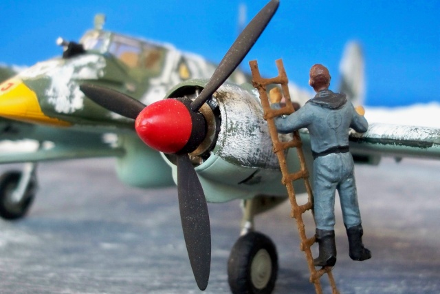 Henschel Hs 129 B-3, Italeri 1:72 von Björn Ciszek