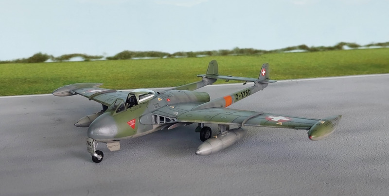De Havilland DH.112 Mk.4 Venom, Mikro Mir 1:48 von Hans Peter Tschanz