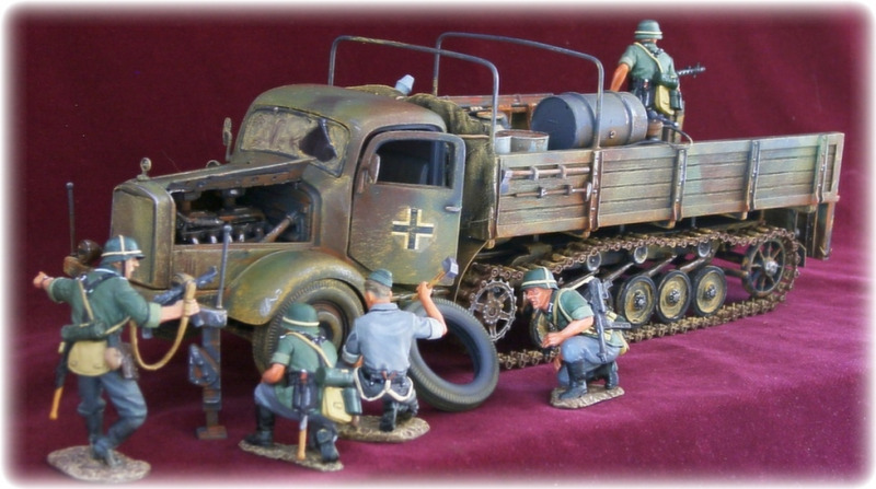 Mercedes-Benz L4500 R Maultier, MEBA 1:25 von Günter Schmitt