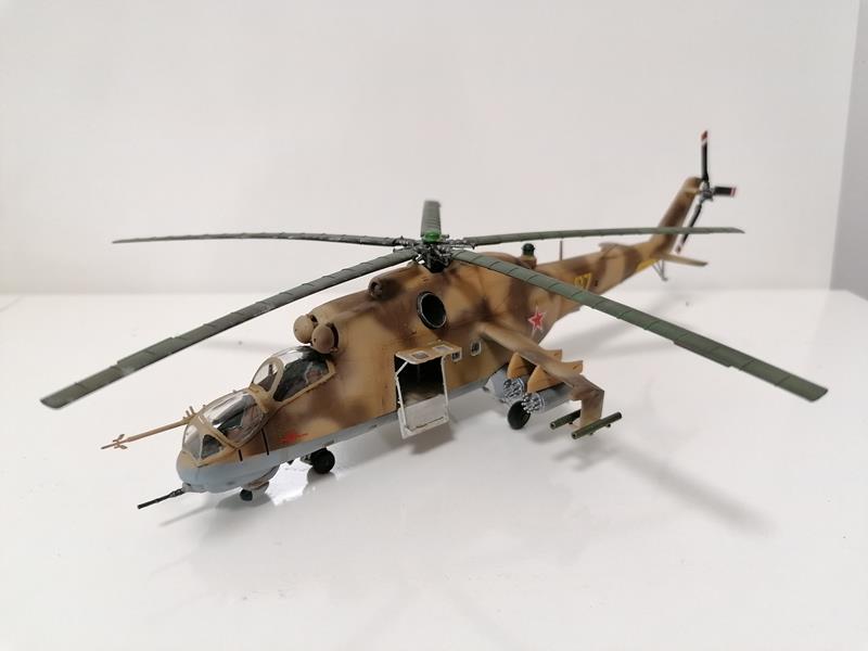Mil Mi-24 D Hind, Italeri 1:72 von Andreas Hess