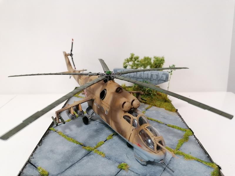 Mil Mi-24 D Hind, Italeri 1:72 von Andreas Hess