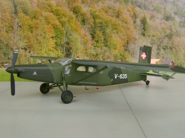 Pilatus Turbo Porter PC-6/B2-H2M, CMK 1:48 von Helmut Dominik