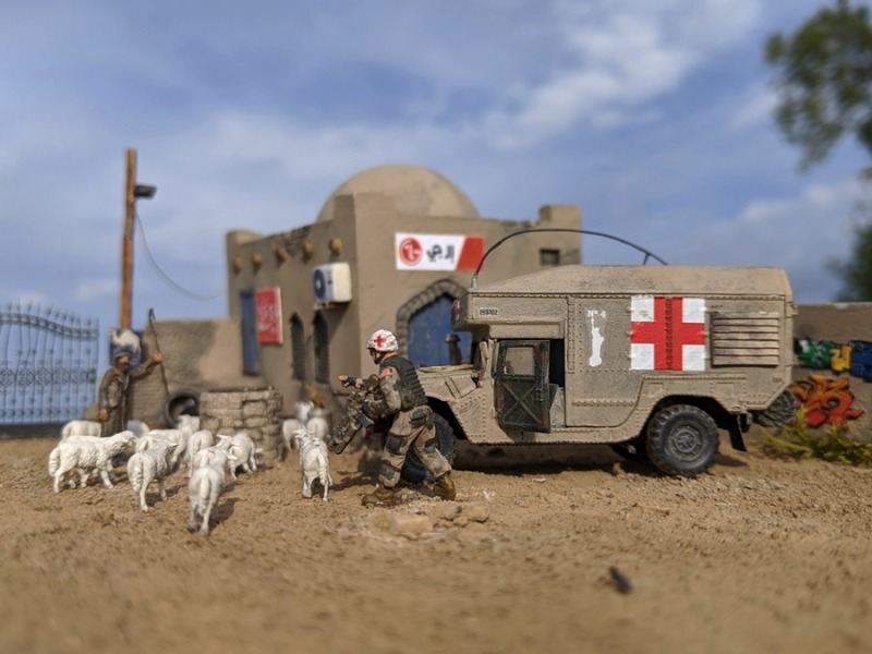 M997 HMMWV Maxi Ambulance, Revell 1:72 von Theo Peter