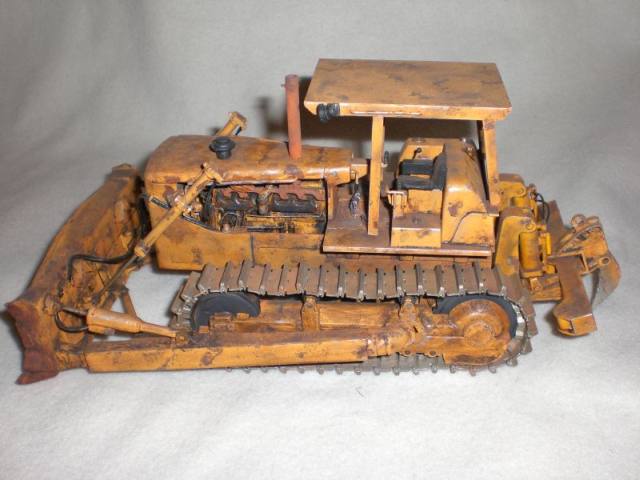 Caterpillar D8H Bulldozer, AMT/Ertl 1:25 von Michael Franz