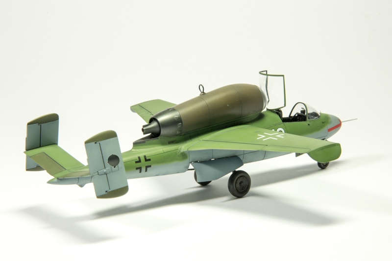 Heinkel He 162 A-2 Volksjäger, Tamiya 1:48 von Max Hauswald