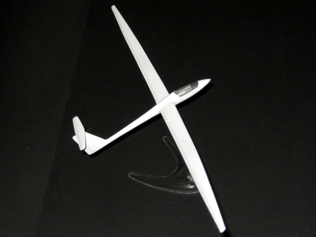 Schleicher ASW 22-A, TechnologieTransfer 1:48 von Jürgen Baumgart