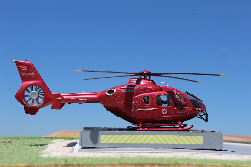 EC 135, Revell 1:72 von Ulrich Warweg