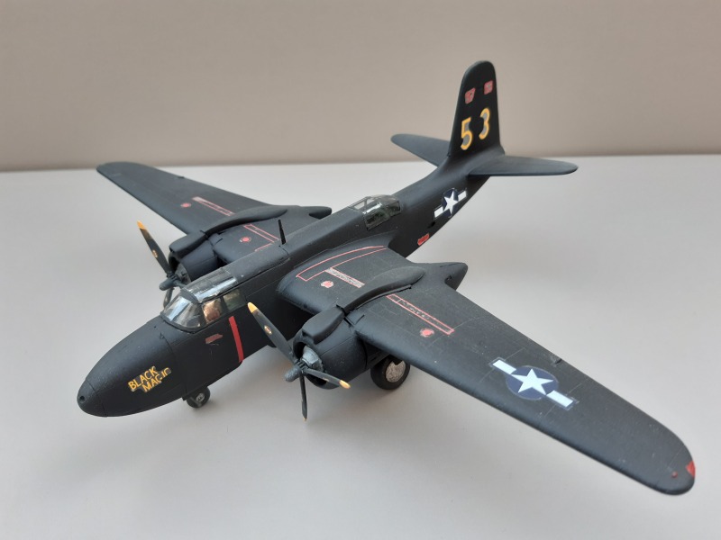 Douglas P-70 Nighthawk, Revell 1:72 von Norbert Gauder
