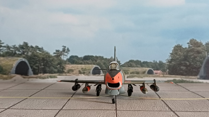 Fiat G.91R/3 "Gina", Meng Model 1:72 von Peter Lindner