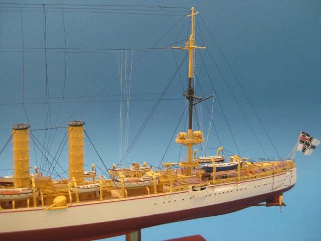 SMS Emden, Revell 1:350 von Mathias Carl