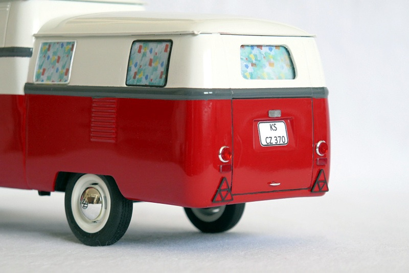 Ein frühes Wohnmobil der Extraklasse, Revell 1:24 von Thomas Weide