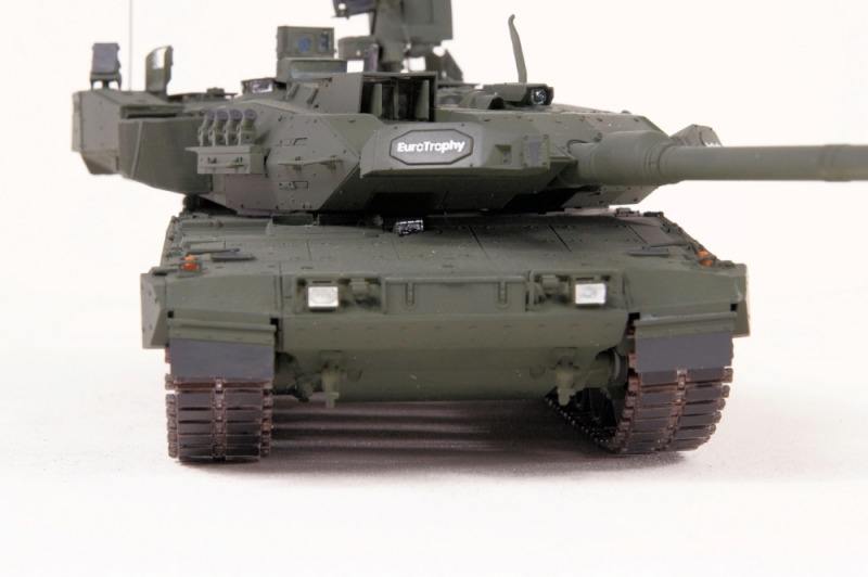 Leopard 2A8, Amusing Hobby 1:35 von Dietmar Ehret