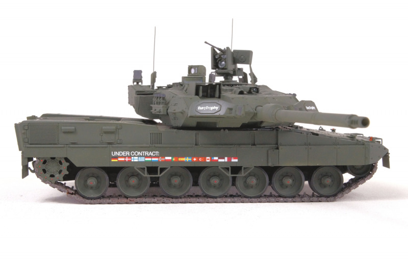 Leopard 2A8, Amusing Hobby 1:35 von Dietmar Ehret