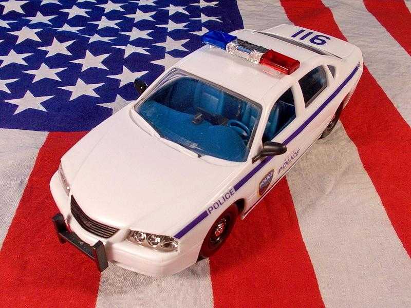 Chevy Impala Police Car, Revell 1:25 von Colin Sigusch