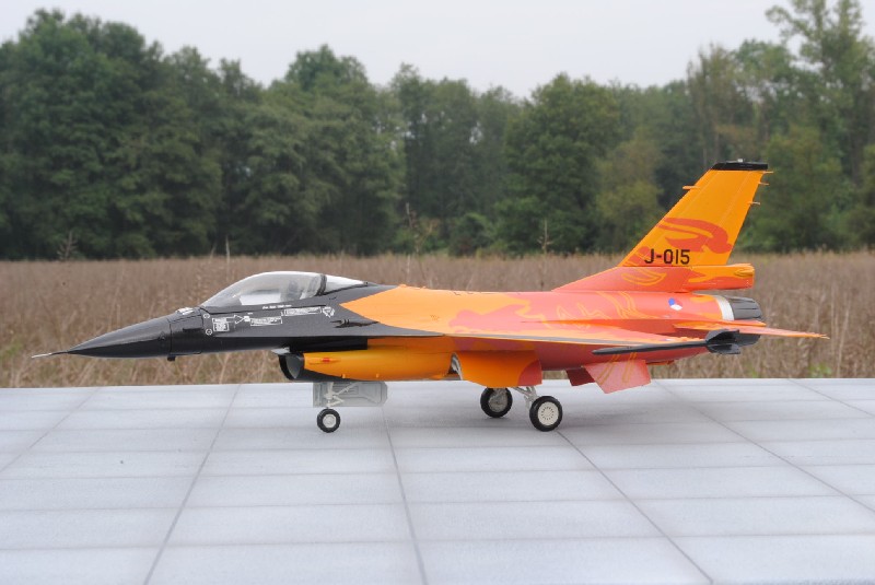 F-16A MLU Fighting Falcon, Kinetic 1:48 von Manuel Schwarzenberger